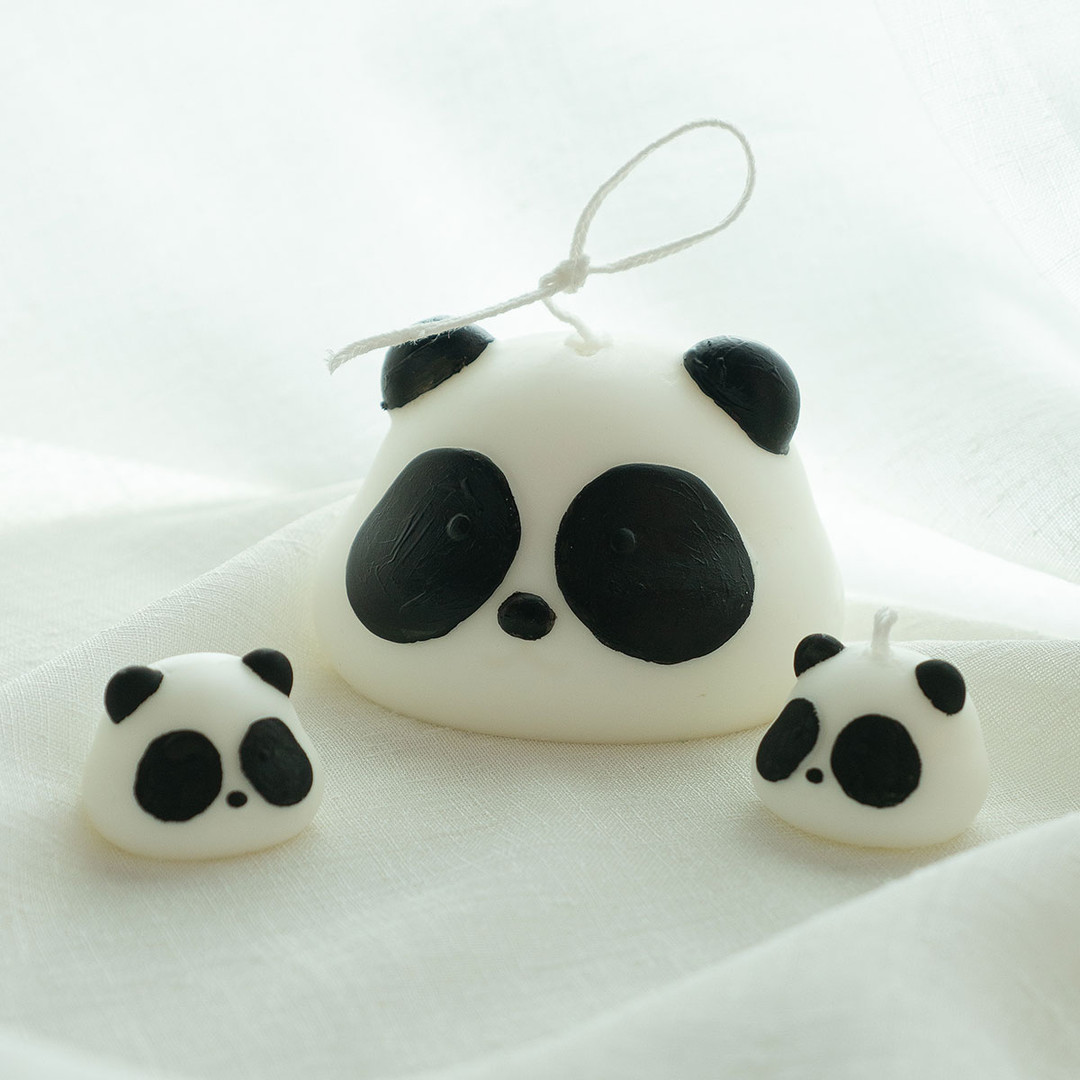 Cute baby panda candle | idus