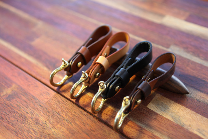 Multi Key-ring Brown | 아이디어스