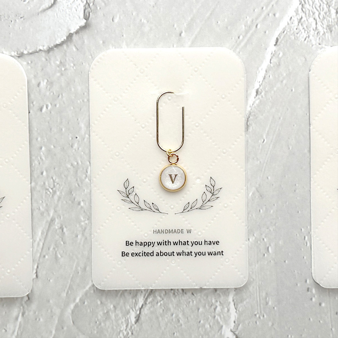 Initial Bookmarks | idus