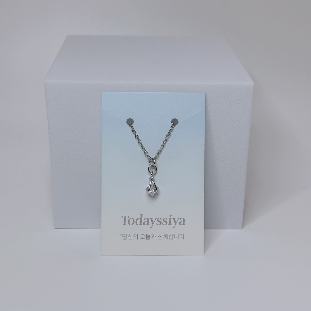 [Surgical] Starlight Crystal Necklace