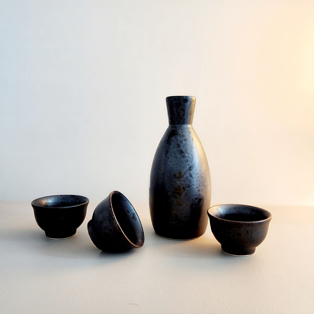 [Sim-yeon - Abyss] Artist collection bottle & cup set (so-jou, sake) | idus