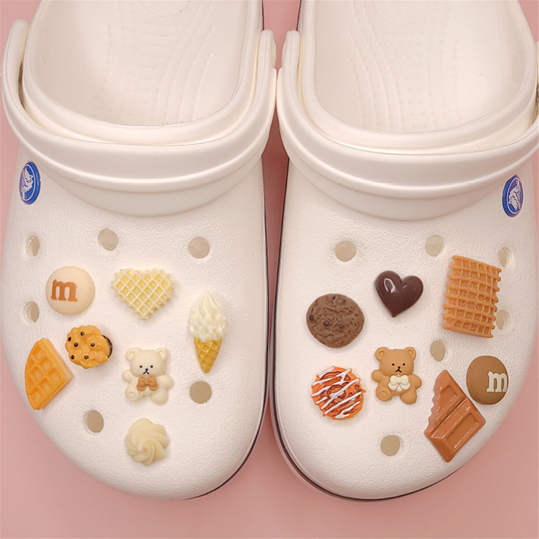 Bears' Tea Time shoes accessory